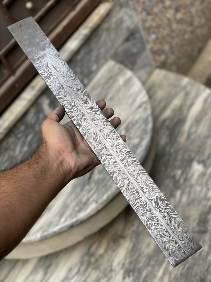 Blank Billet Damascus Steel 20" Inches Feather Pattern Bullets Knife ...