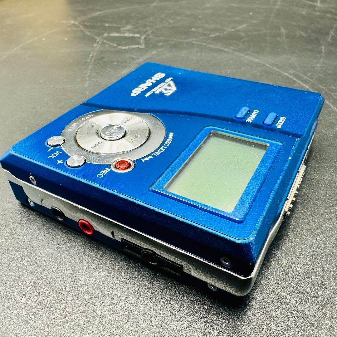 s-l1200.jpg s-l1200.jpg
