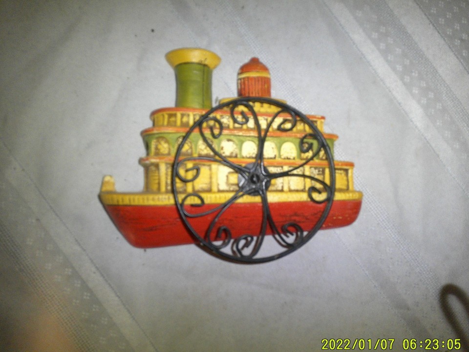 VINTAGE PORCELAIN WALL PLAQUE 3D STEAM BOAT LOOK METAL PADDLE WHEEL | eBay