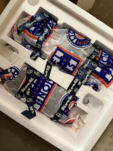 Lionel 6-38040 O Lehigh Valley 4-6-0 Camelback Steam Loco & Tender w ...