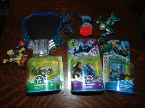 SKYLANDER LOT 3 IN PACKAGE & 4 LOOSE PLUS PAD | eBay