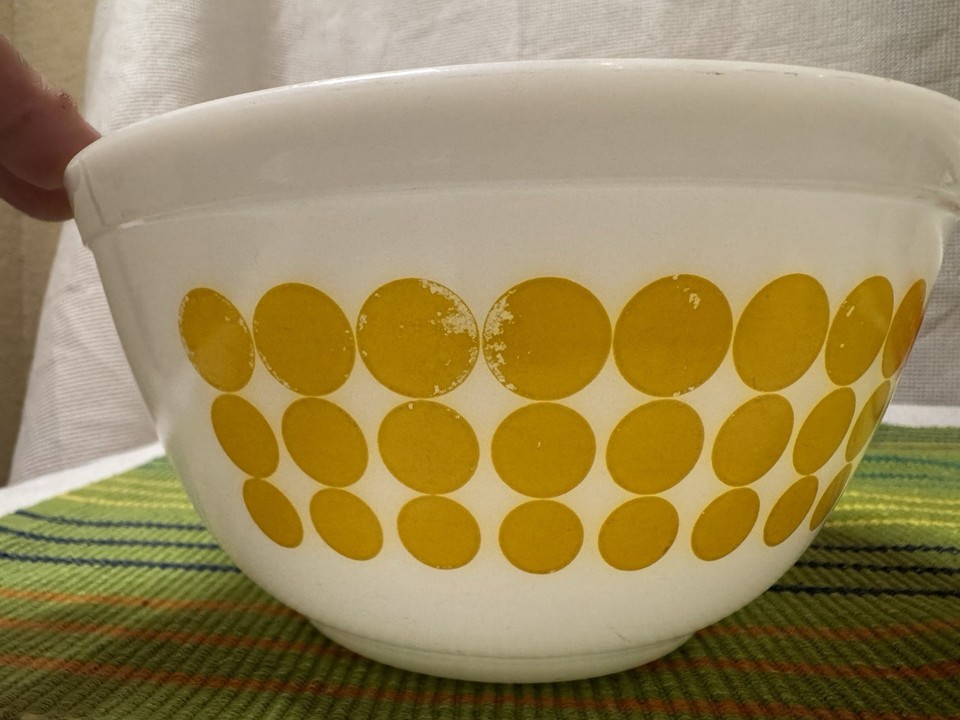 Vintage Pyrex Polka Dot Mixing Bowl Complete Set of 4 - 401-404 (C) | eBay