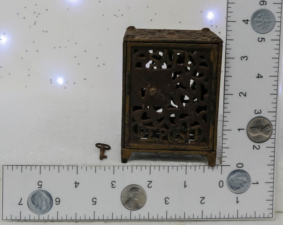 Antique Cast Iron SAFE DEPOSIT Bank & Skeleton Key Lattice Scrollwork ...