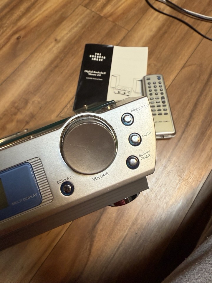 Sharper Image Digital Bookshelf Stereo 2.0 CD/RADIO GM400 CD Player ...