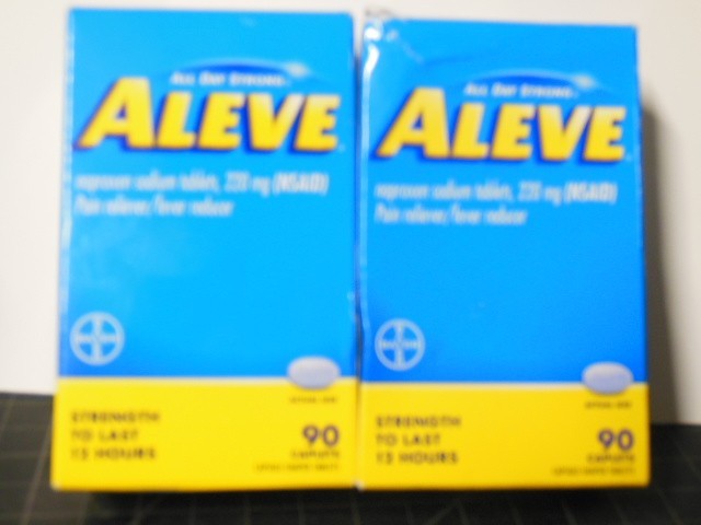 (2) ALEVE PAIN RELIEVER FEVER REDUCER 220 MG 180 CAPLETS EXP 3/2026+ | eBay