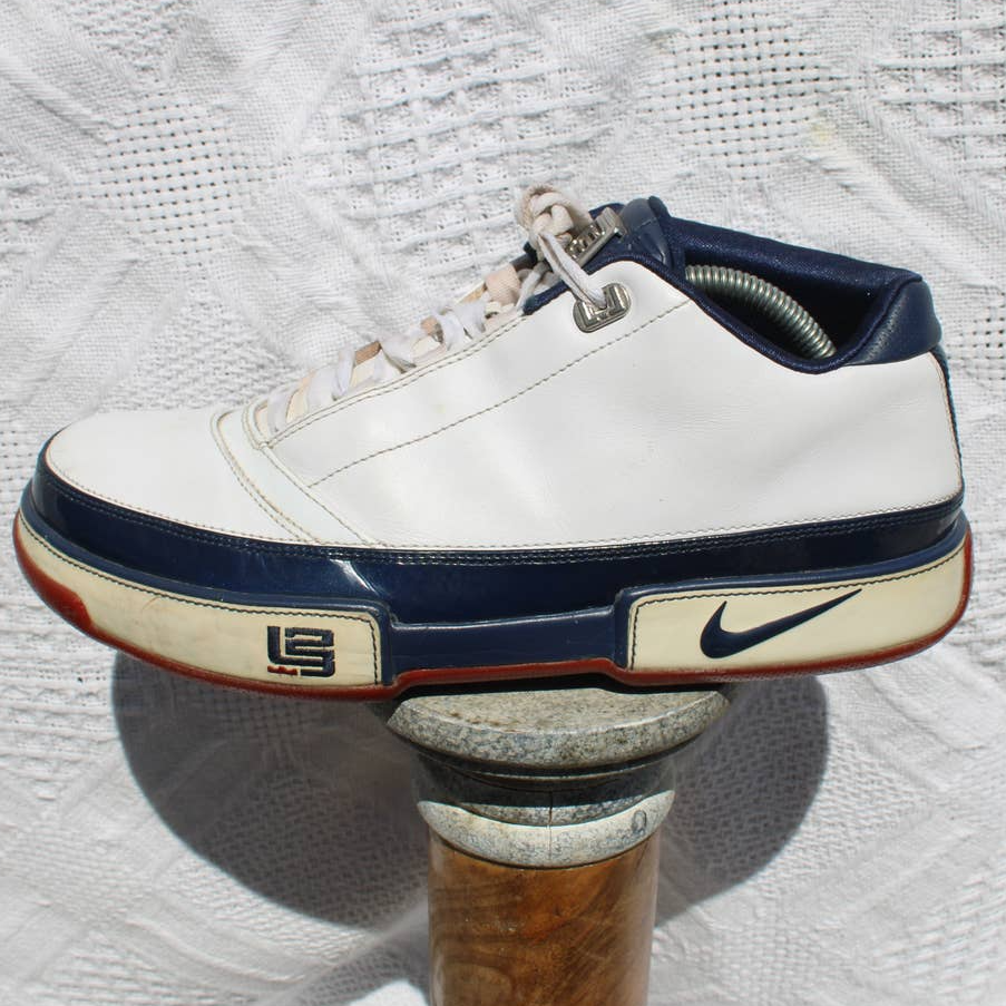 Nike Zoom Lebron II 2 USA sz 10 315837-141 2007 | eBay