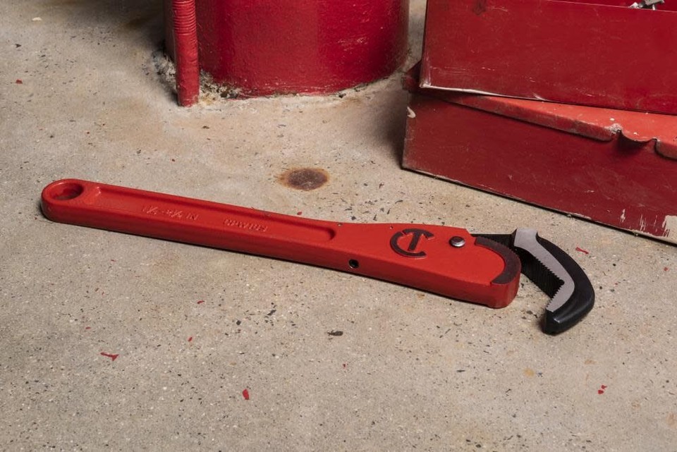 Crescent 16In Self-Adjusting Steel Pipe Wrench | eBay