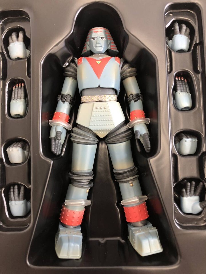 Giant Robo Tokusatsu Revoltech Series 009 Painted Kaiyodo 135mm Figure ...