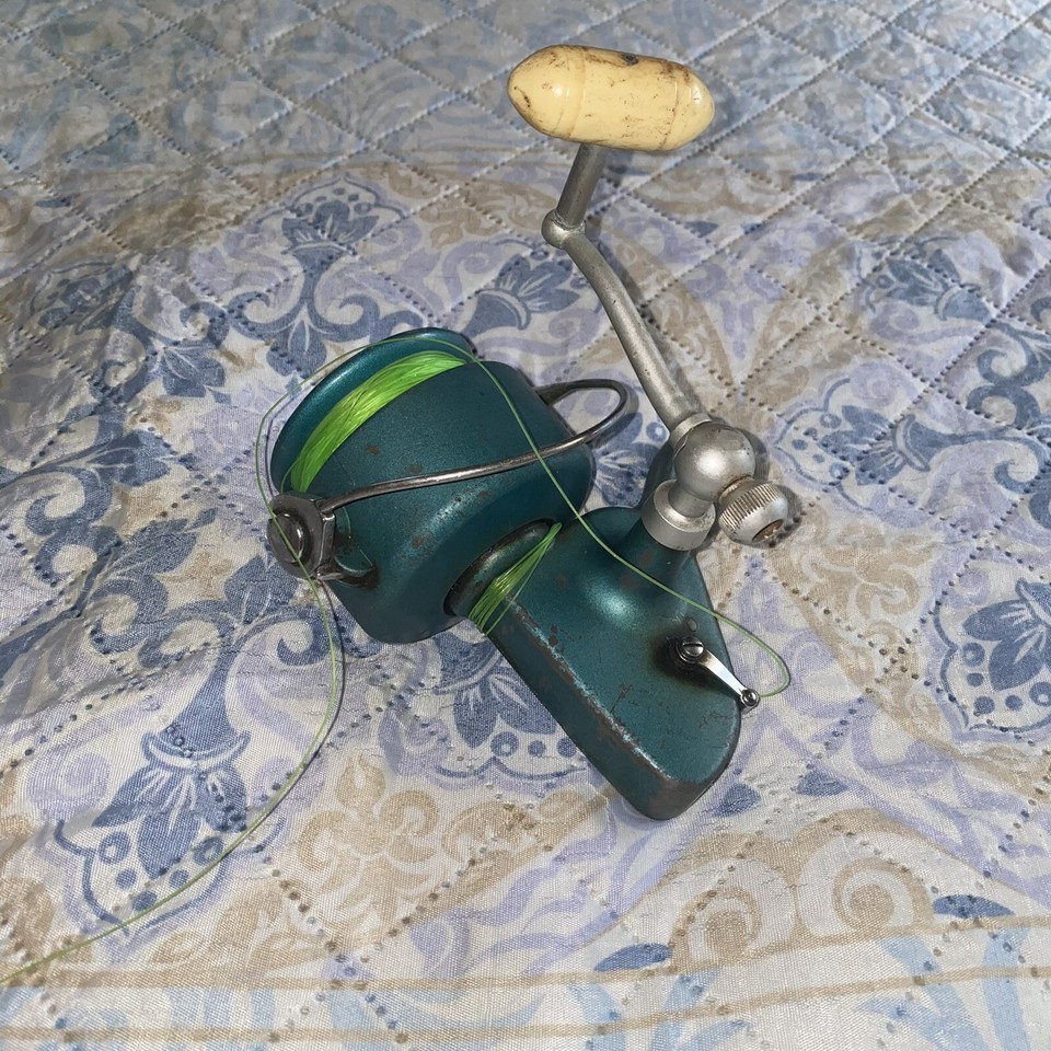 Vintage Penn 704 Spinfisher Greenie Spinning Reel USA with Spool | eBay