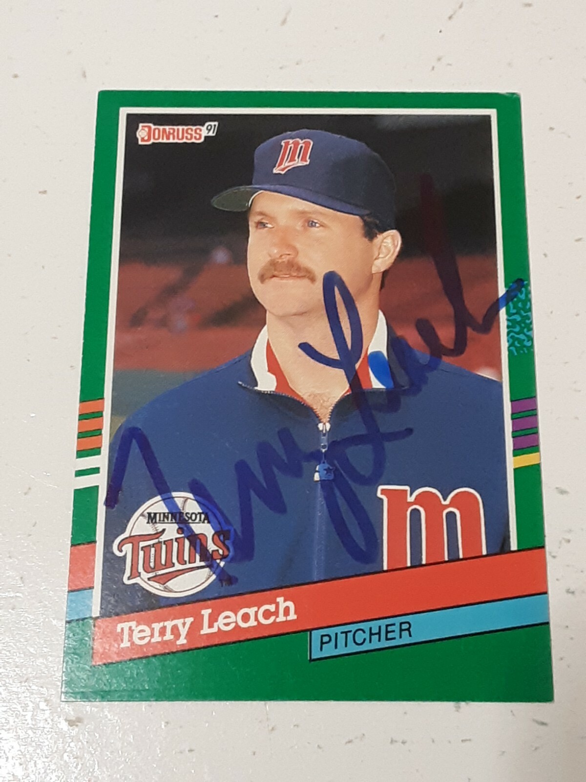 Terry Leach Minnesota Twins 1991 Donruss Autograph Card #715 READ ...