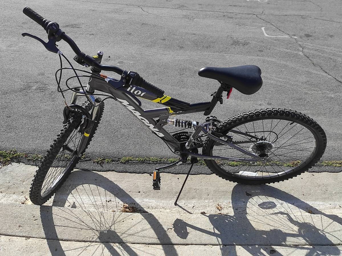 Nice Gray 26" Magna Excitor Mountain Bike Bicycle for Men/Ladies | eBay