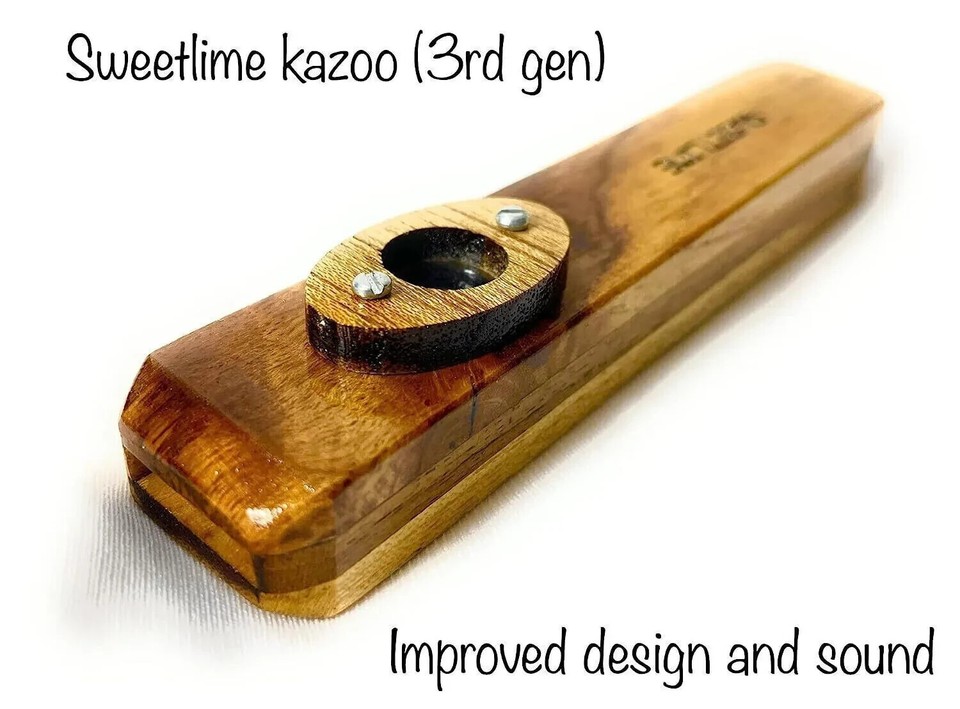 Professional Wooden Kazoo by The Kazoo Guru (with 4 extra membranes ...