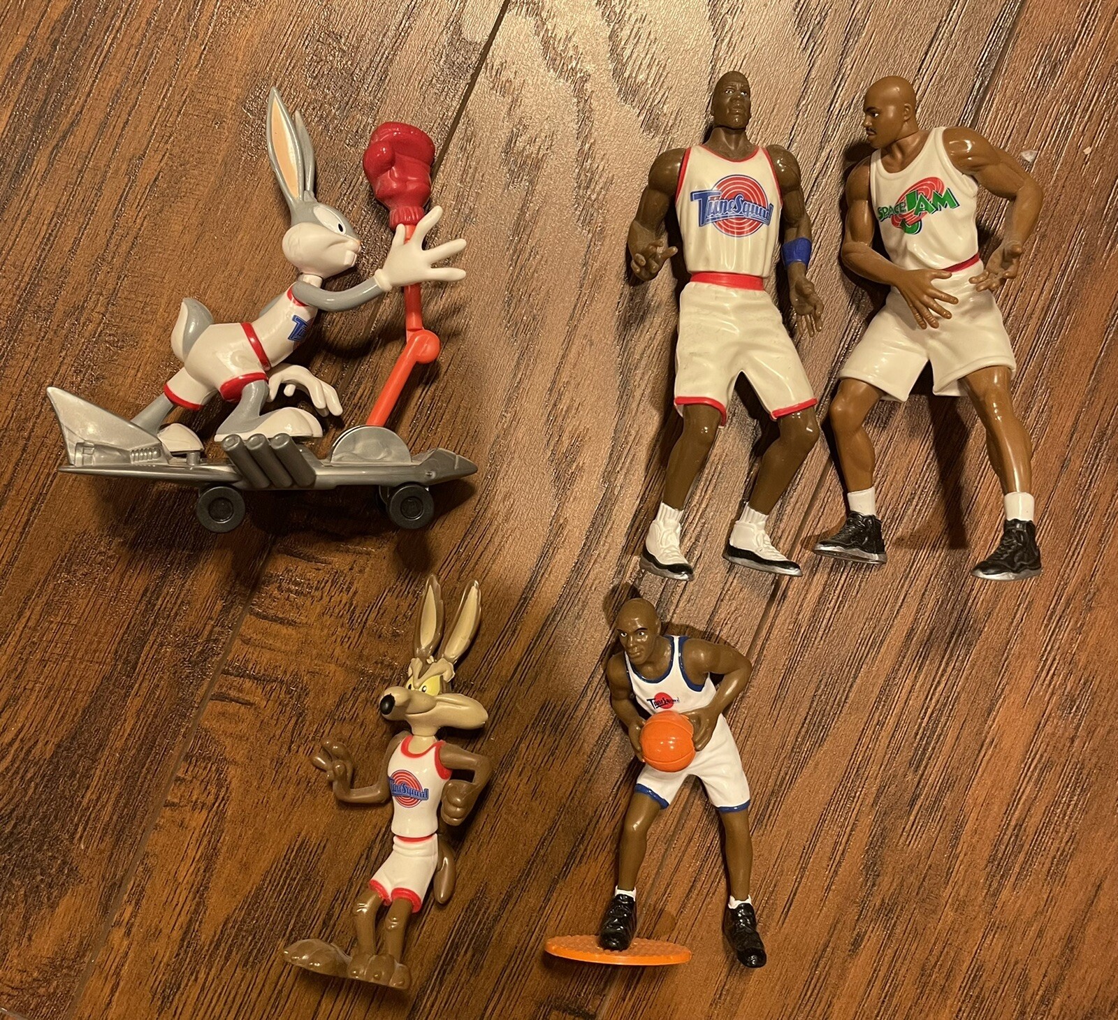 Space Jam Action Figures 1996 - Michael Jordan, Charles Barkley, Bugs ...