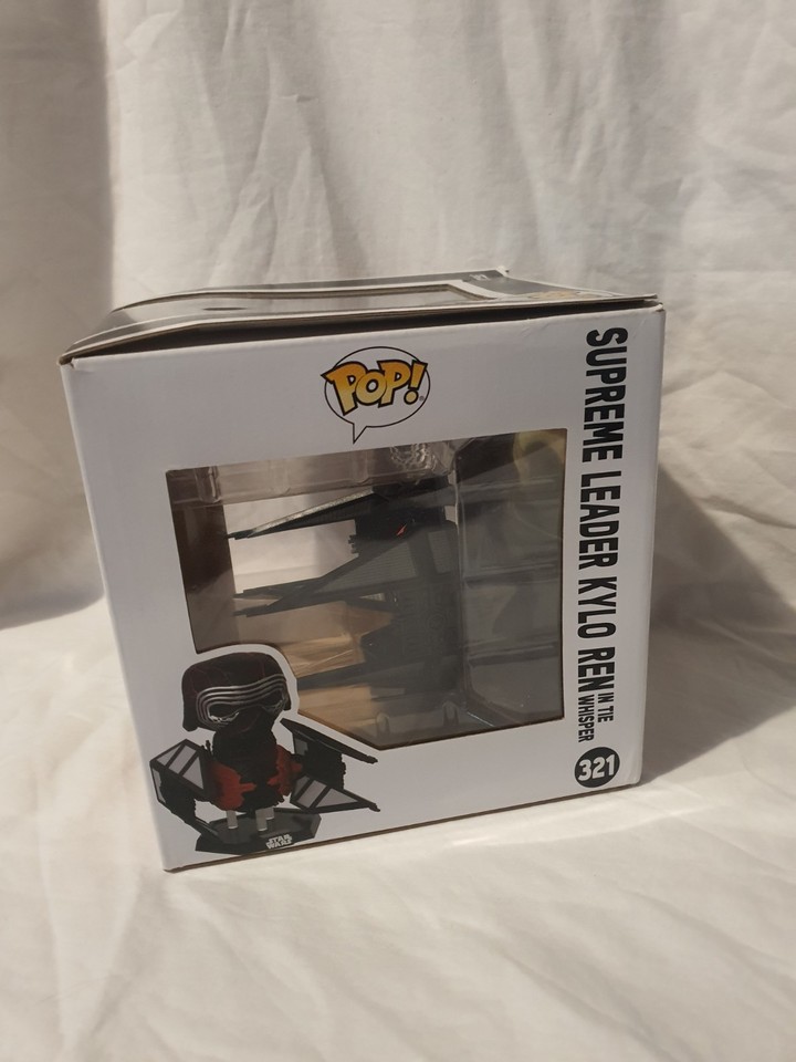 Funko POP - Star Wars - Supreme Leader Kylo Ren In Tie Whisper 321 ...