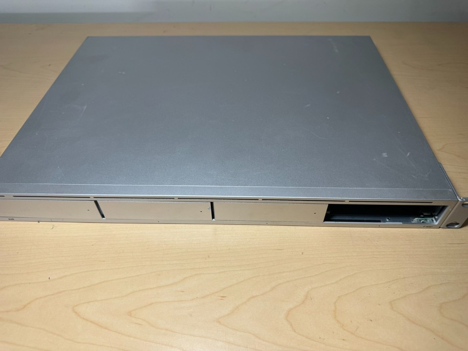 Ubiquiti UniFi Protect NVR Network Video Recorder MN: NVR - *Missing Drive Tray* | eBay