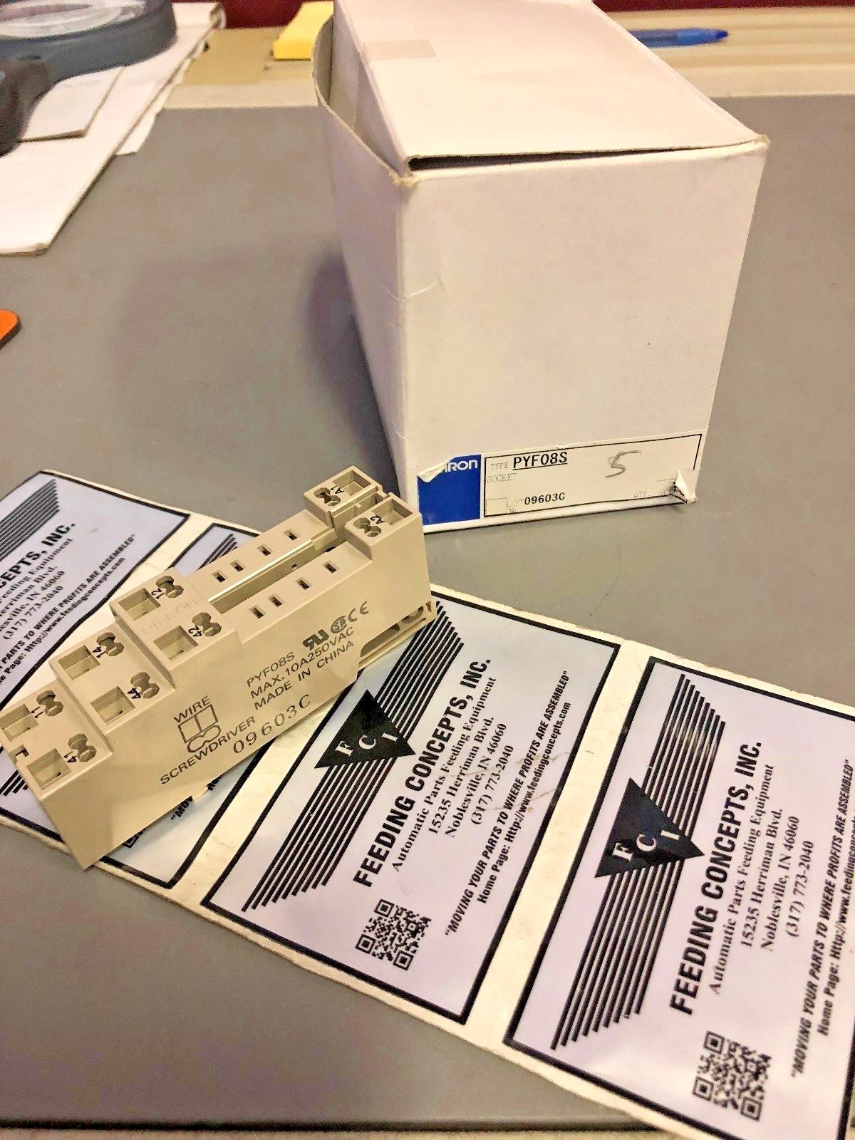 OMRON Relay Scket,Finger Safe,Square,8 Pin,10A, PYF08S | eBay