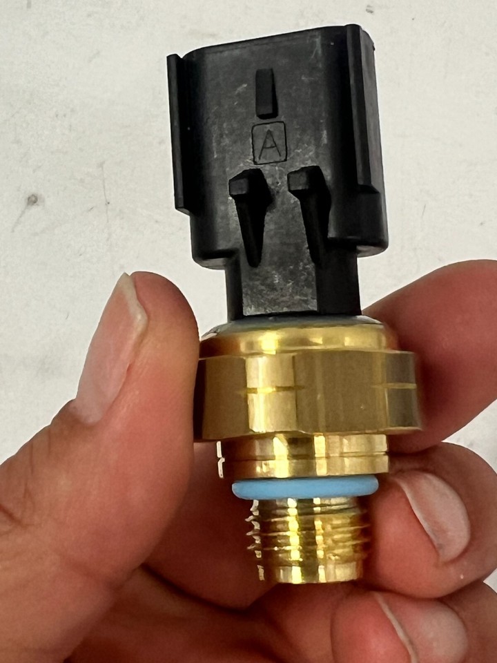 Genuine Cummins Engine Oil Pressure Sensor Transducer Switch for ISX ...