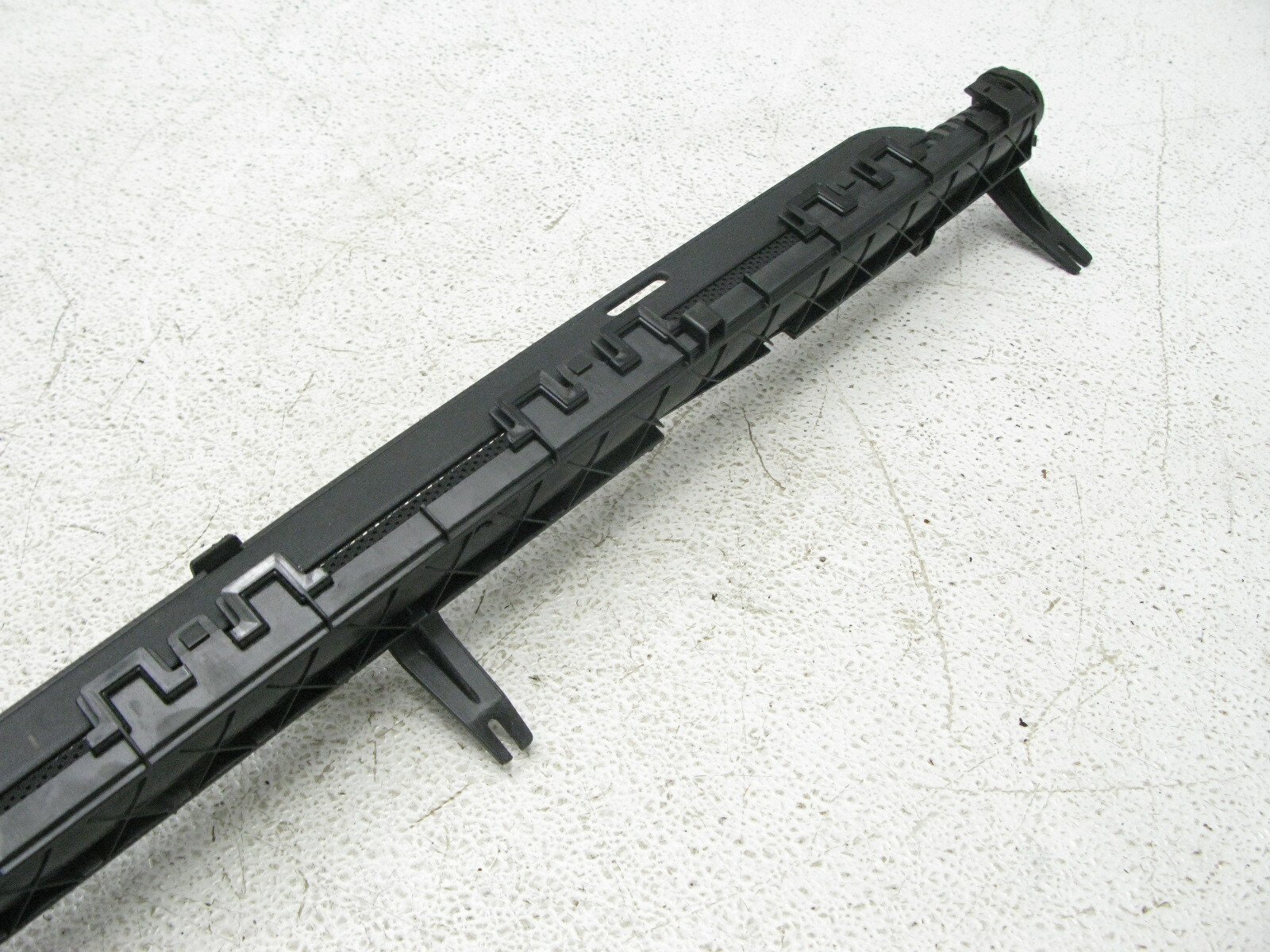 07-13 BMW E70 X5 RIGHT REAR DOOR RETRACTABLE WINDOW UV SUN SCREEN SHADE ...