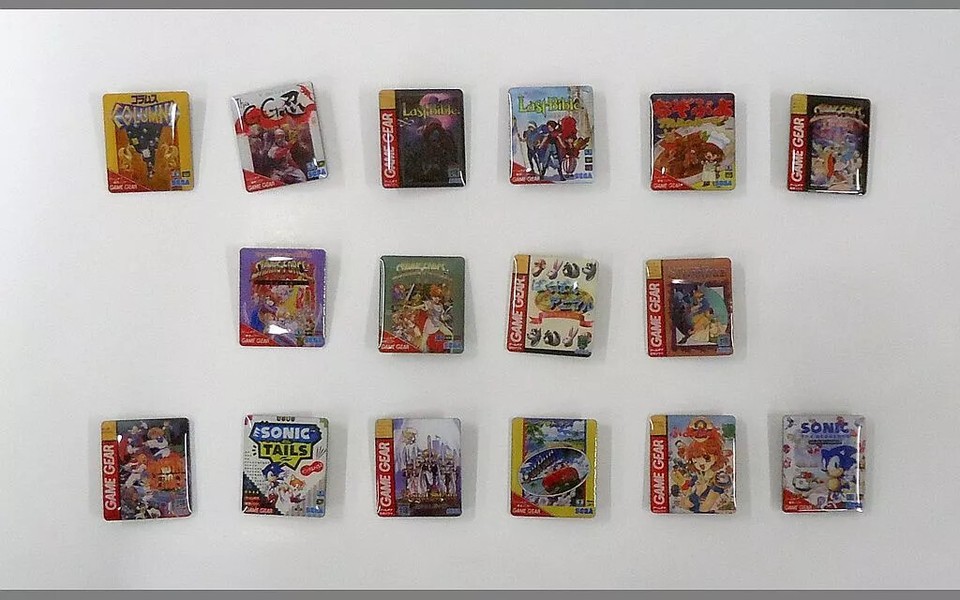 SEGA Game Gear Micro Pins & Collection Box NO Game Gear Micro consoles ...