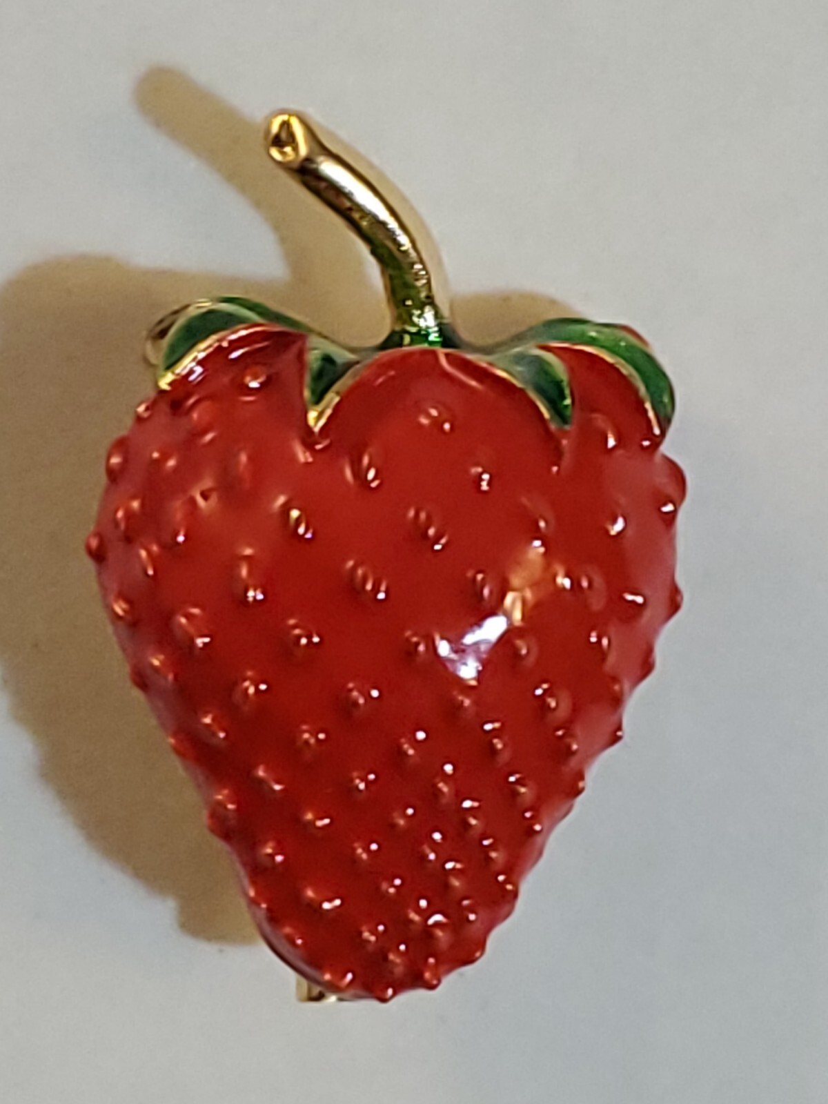 red green enamel strawberry brooch - Gem