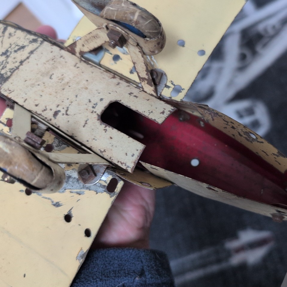 VINTAGE MECCANO 1930S PLANE CREAM & RED AIRCRAFT RAF MODEL CONSTRUCTION ...