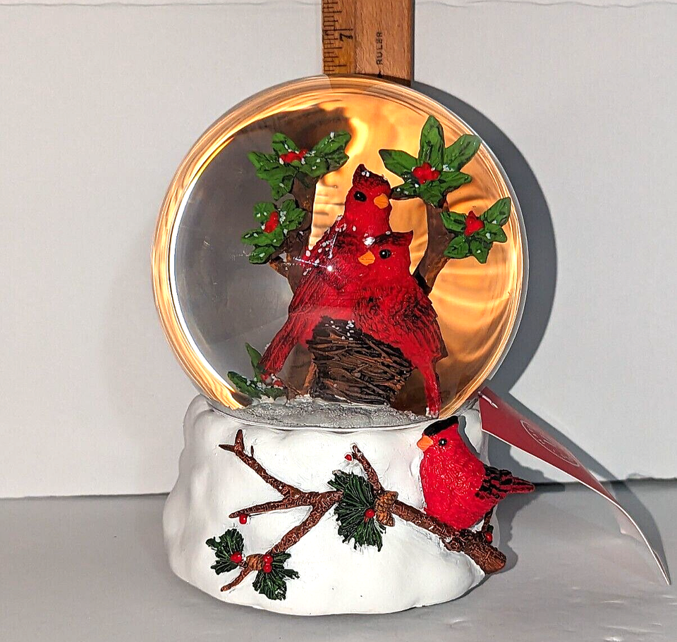 Cardinals Musical Water Snow Globe Plays We Wish You a Merry Christmas ...
