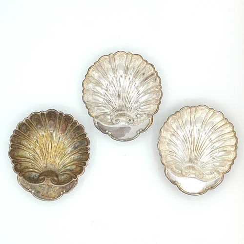 Lot of 3 Vintage Silver Plate Clam Shell Trinket Dish Ashtray Crescent ...