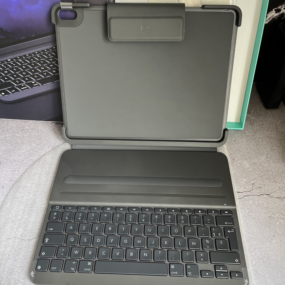 Logitech Slim Folio Pro Ipad Pro Slim Case Logitech Slim Folio Pro ...