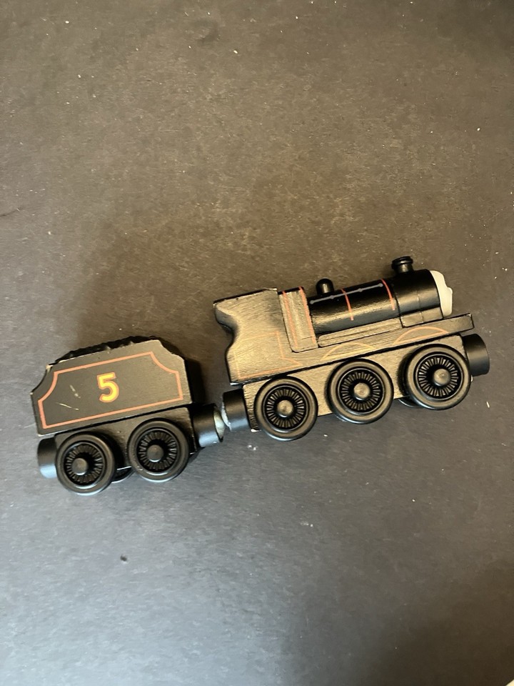 Origins James and Tender Thomas The Tank Engine Wooden Railway Magnetic ...