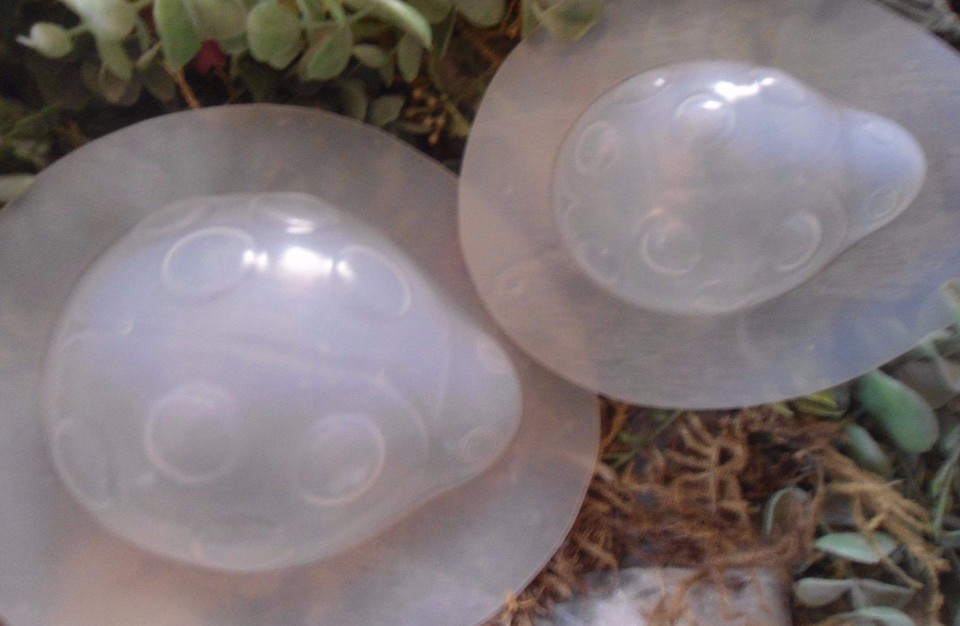 2 Plastic ladybug molds plaster concrete resin casting moulds | eBay
