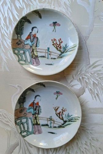 Chinese 19th Century Hand painted Polychrome Porcelain Set of 2 Dishes ...