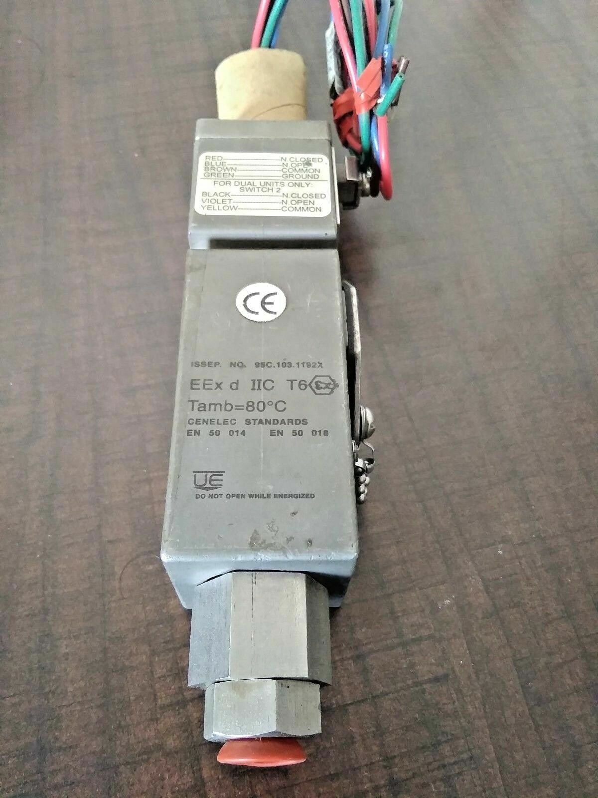 UE Pressure Switch 119 Series Type:H119 Model:358 Range: 15-200 psi NEW ...