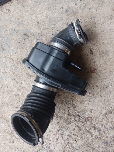 Genuine GM Air Cleaner Outlet Duct 23499764 | eBay