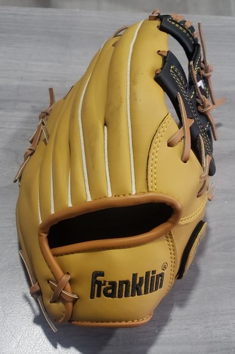 FRANKLIN SPORTS BASEBALL/SOFTBALL MITT 11" I-WEB RIGHT HAND THROW ...