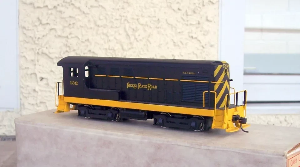 Nickel Plate Road Fairbanks Morse H-10-44 HO Scale Kato Cary Locomotive ...