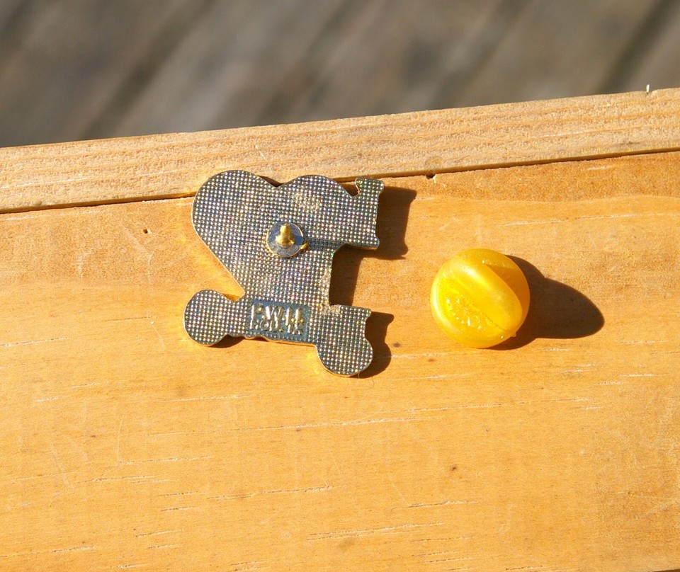 I "Heart" Bingo Love Gold Tone Metal & Enamel Lapel Pin Pinback | eBay