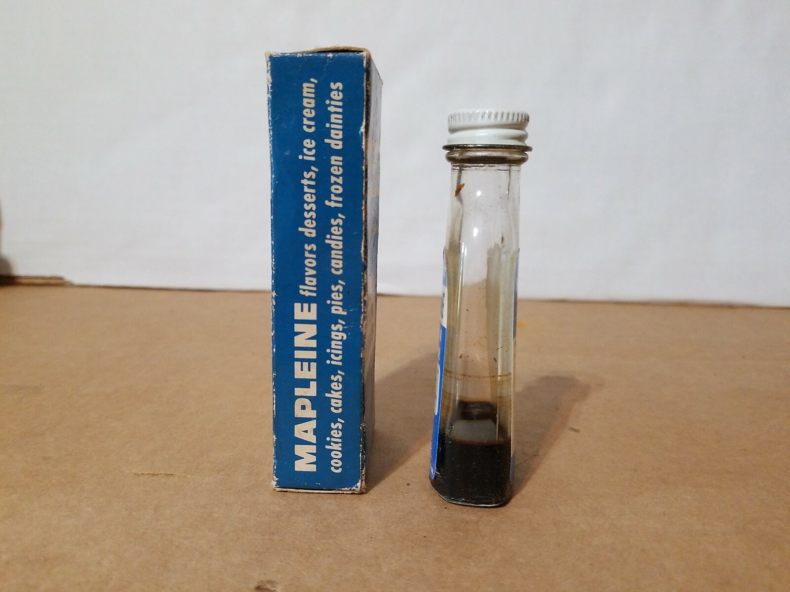 VINTAGE Crescent Mapleine Imitation Maple Flavor, bottle in box ...