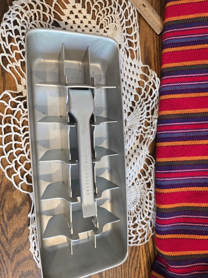 Vintage General Electric Mini Cube Ice Tray Aluminum Makes 18 Cubes | eBay