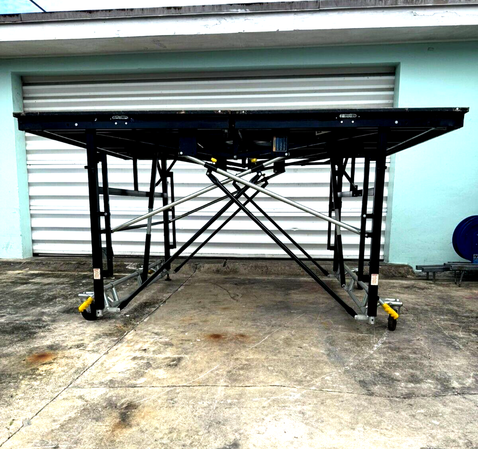 (5) Sico 3200 Roll N Set & Fold N Set Portable 6'x8' Stage Deck Stages ...