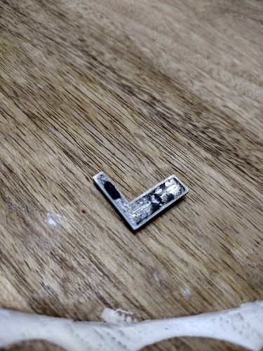 2009-2017 CHEVROLET TRAVERSE LS "L" REAR EMBLEM LOGO BADGE SYMBOL | eBay