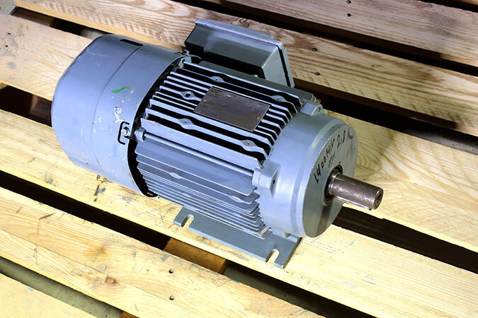 SEW DRE100M4BE5/FI/TF 3PH BRAKE MOTOR / SEW DRE100M4BE5 | eBay