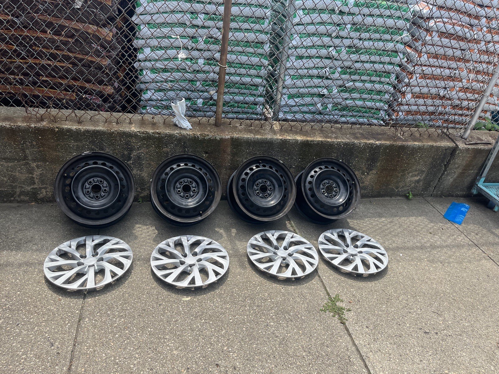 2017 Subaru Impreza Steel Rims and Hubcaps (16 x 16.5) | eBay