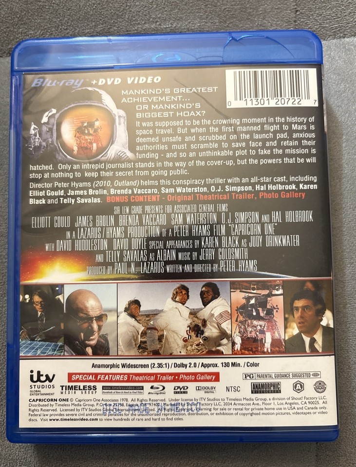 Capricorn One (Blu-ray & DVD 1978) James Brolin/Elliott Gould *LIKE NEW ...