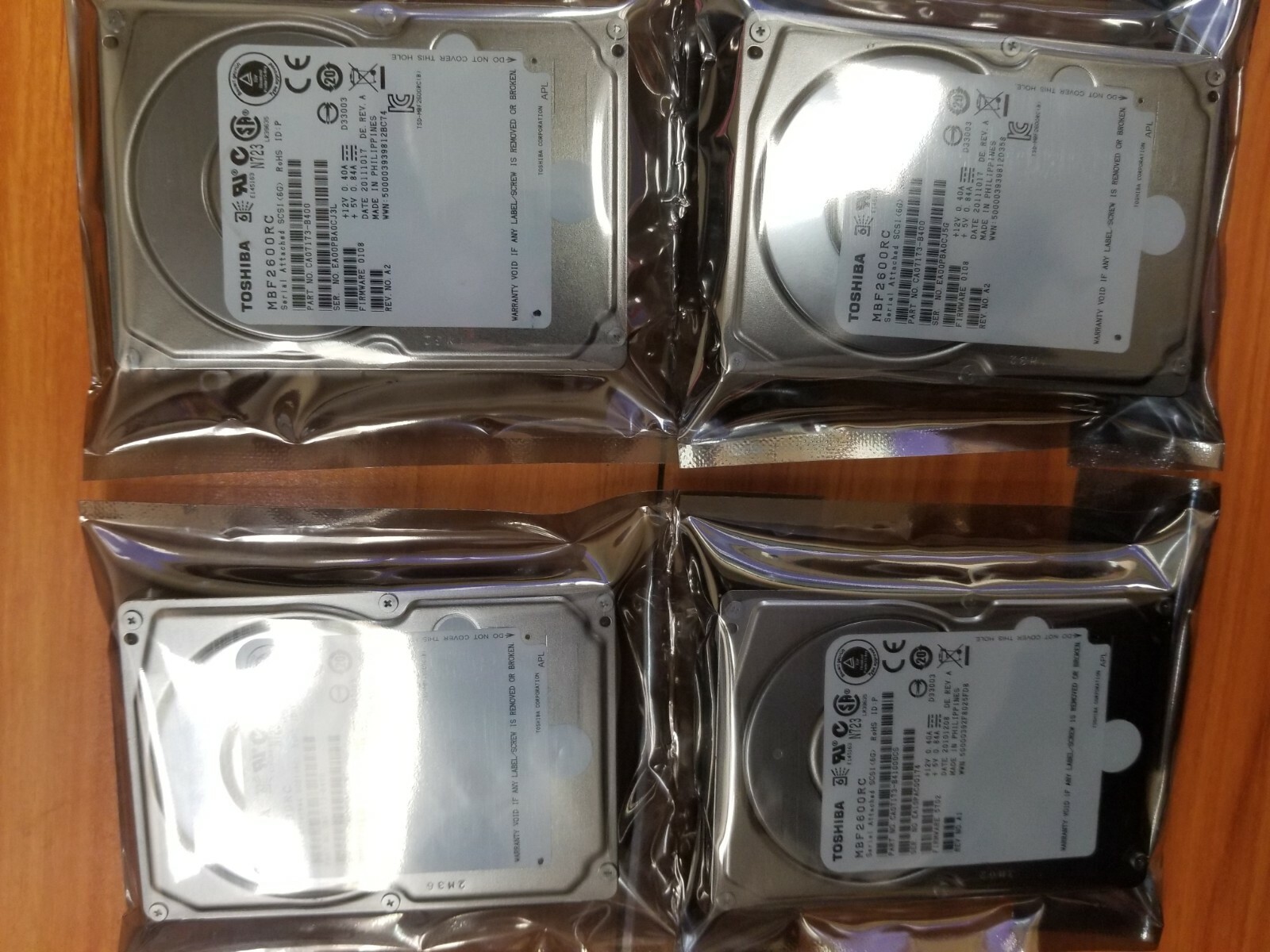 Lot of 4 Toshiba 600Gb MBF2600RC CA07173-B400 6Gbps 6Gb/s 10K 2.5" SAS ...