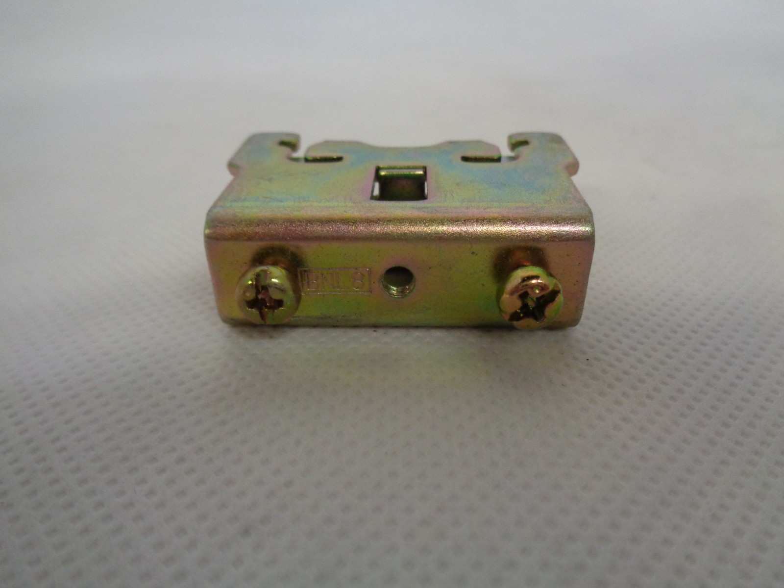 NEW IDEC BNL8 END CLIP FOR DIN RAIL | eBay