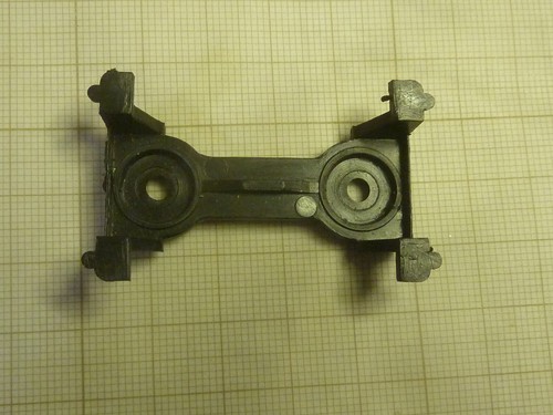 SOLIDO PIECES DETACHEES Fixation du train roues plateau berliet T12 ...