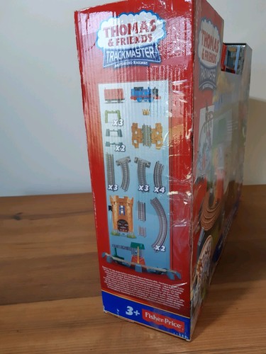 THOMAS CASTLE QUEST SET - KING OF THE RAILWAY - TRACKMASTER - DAMAGED ...
