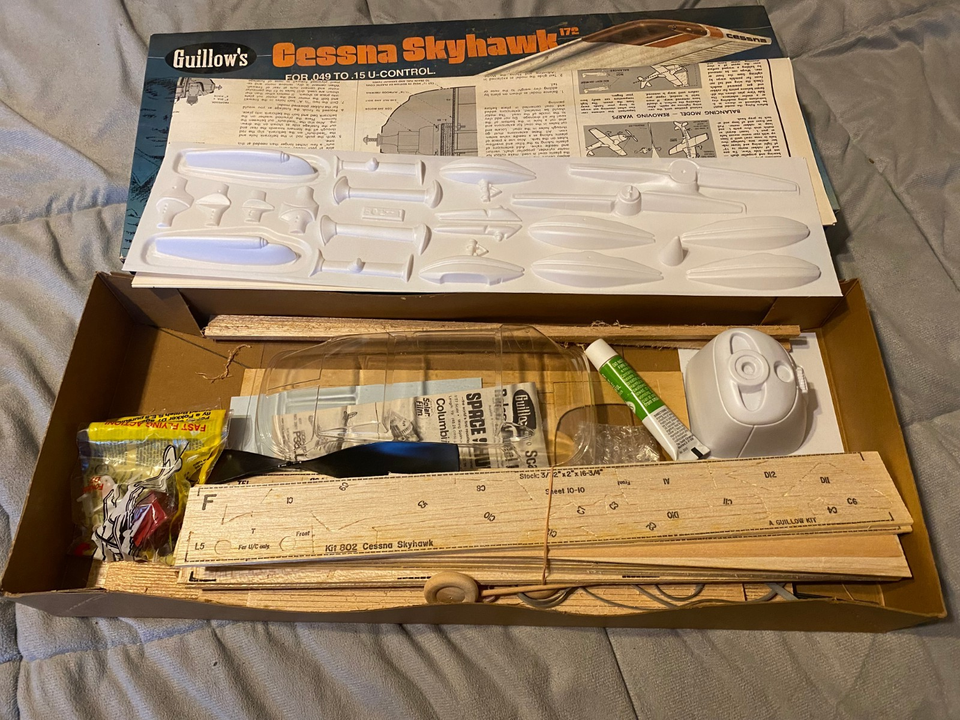 Guillow's Cessna 172 Balsa Wood Model Airplane Kit 802 | eBay