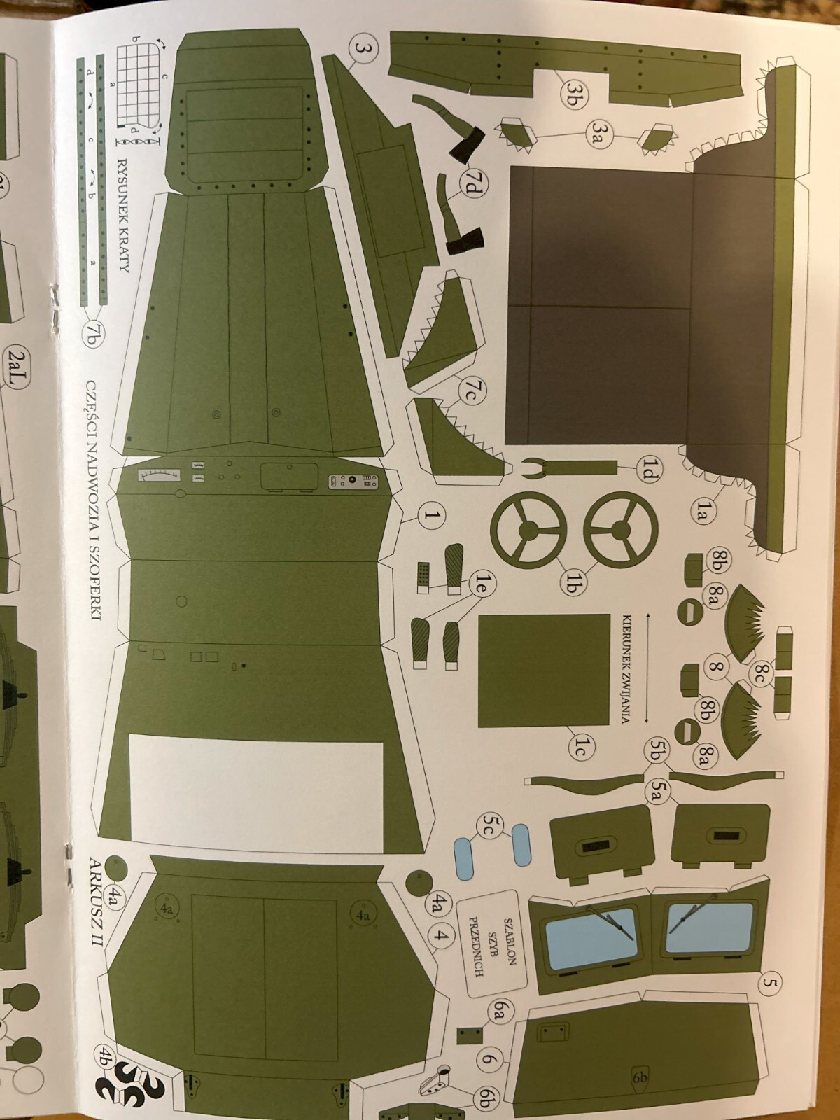 Card Paper Model Kit Maly Modelarz Reprint BTR-152 Armored Personnel ...