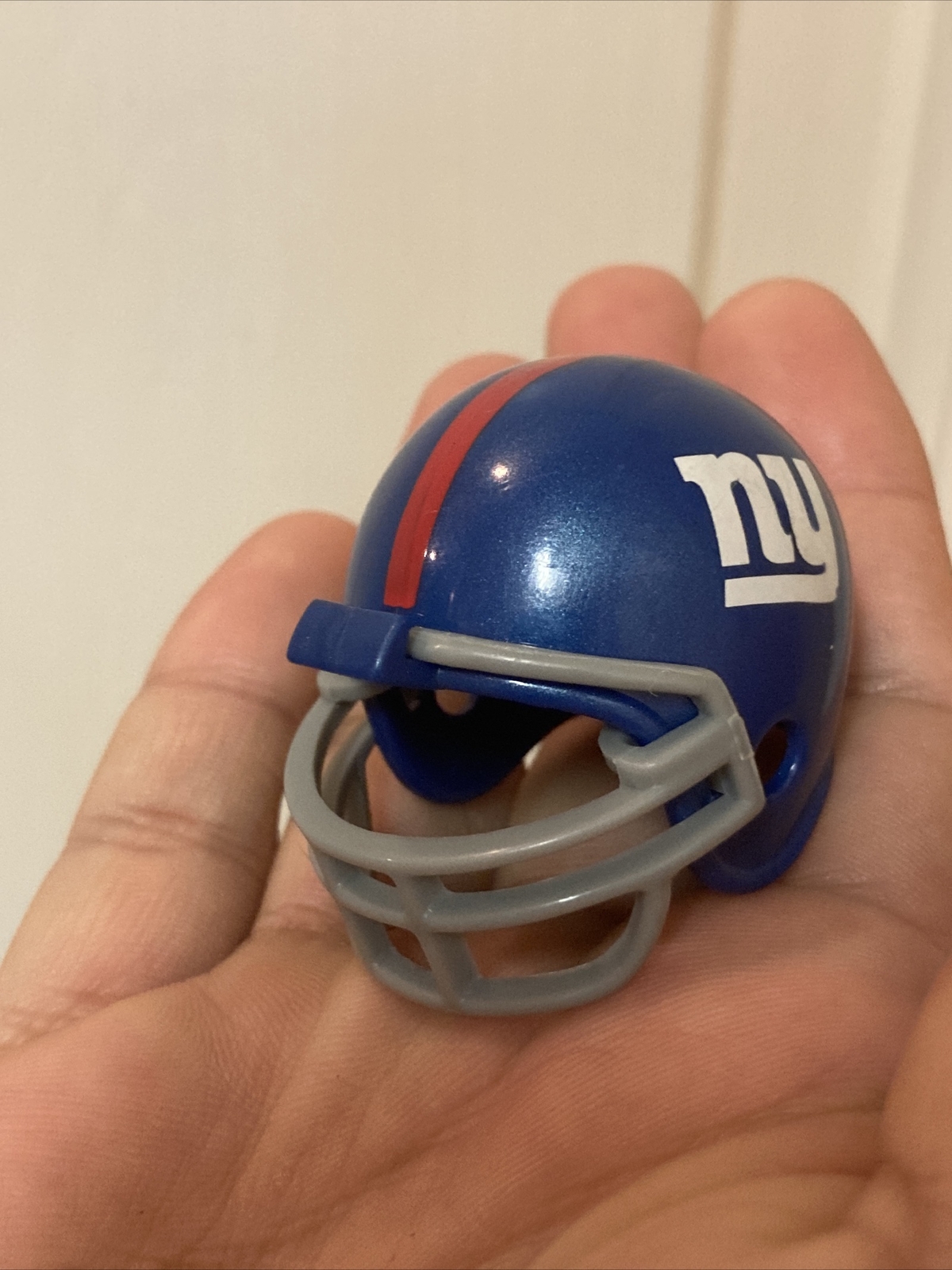 NFL New York Giants Riddell Pocket Pro Mini Football Player Helmet Bar ...